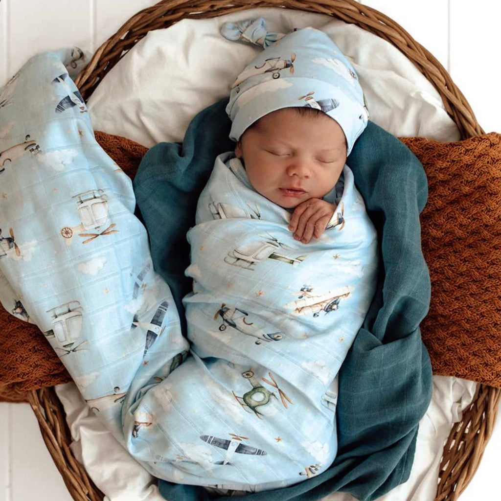 Organic Muslin Baby Wrap - Taking flight
